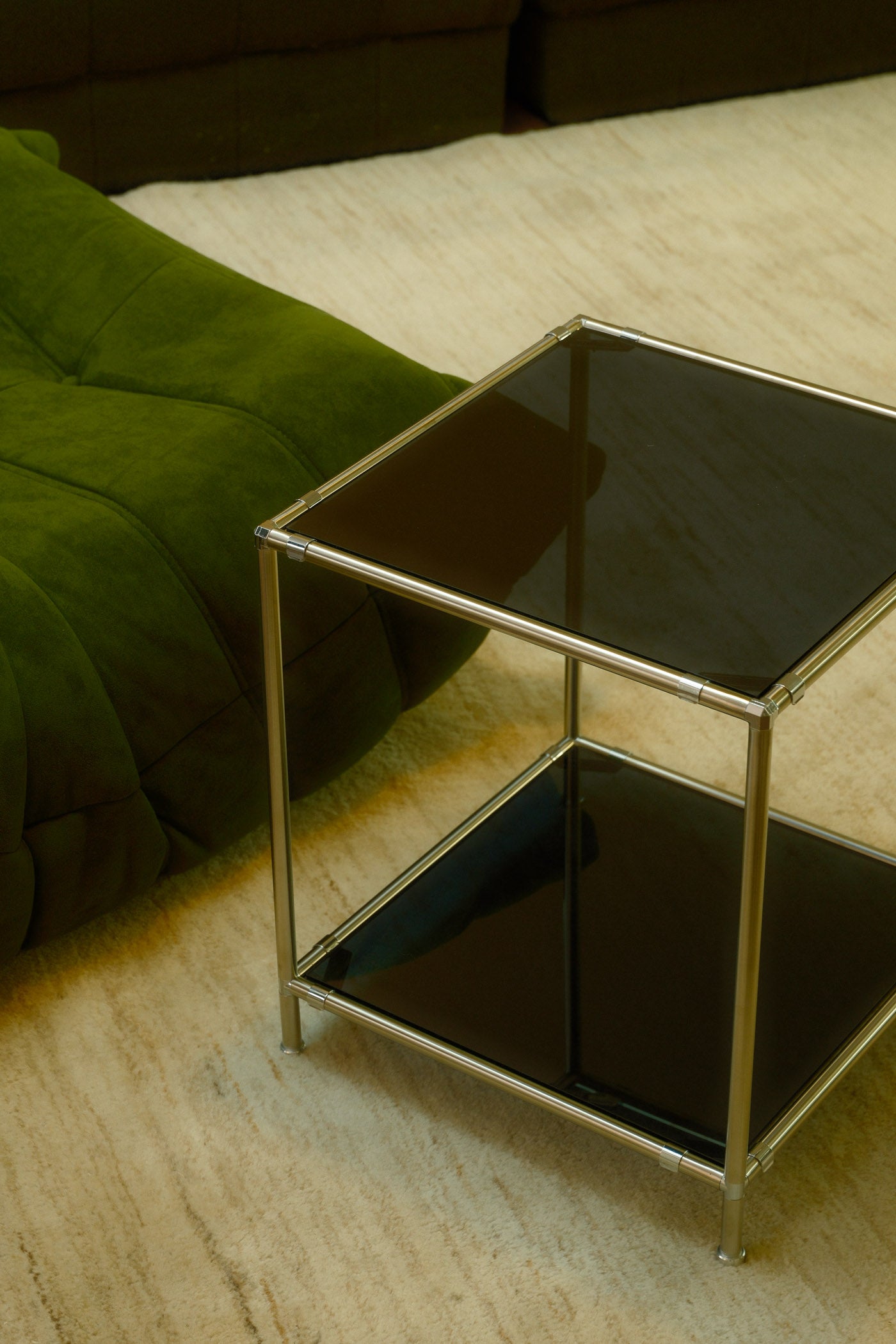 Stylish MBS 1x1 Shelf Table for Modern Spaces | Mugu